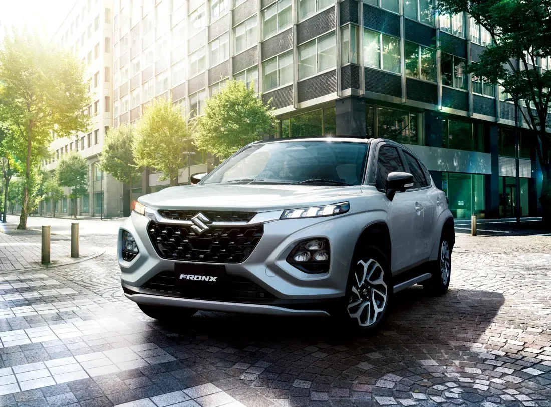 Fronx - Action Suzuki